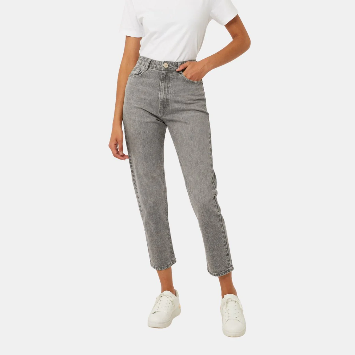 Chic Sophistication: Unveiling You Know Who’s Stunning Ladies Jeans ...